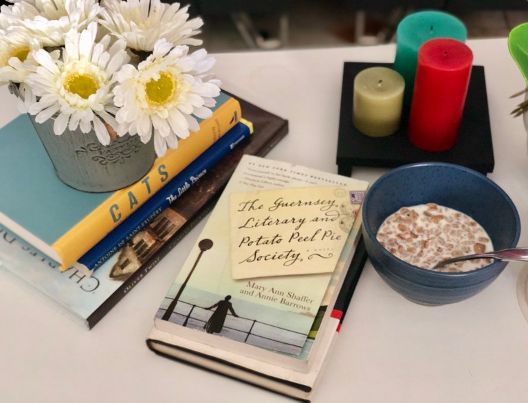 The Guernsey Literary and Potato Peel Pie Society: A Blend of War, Love ...