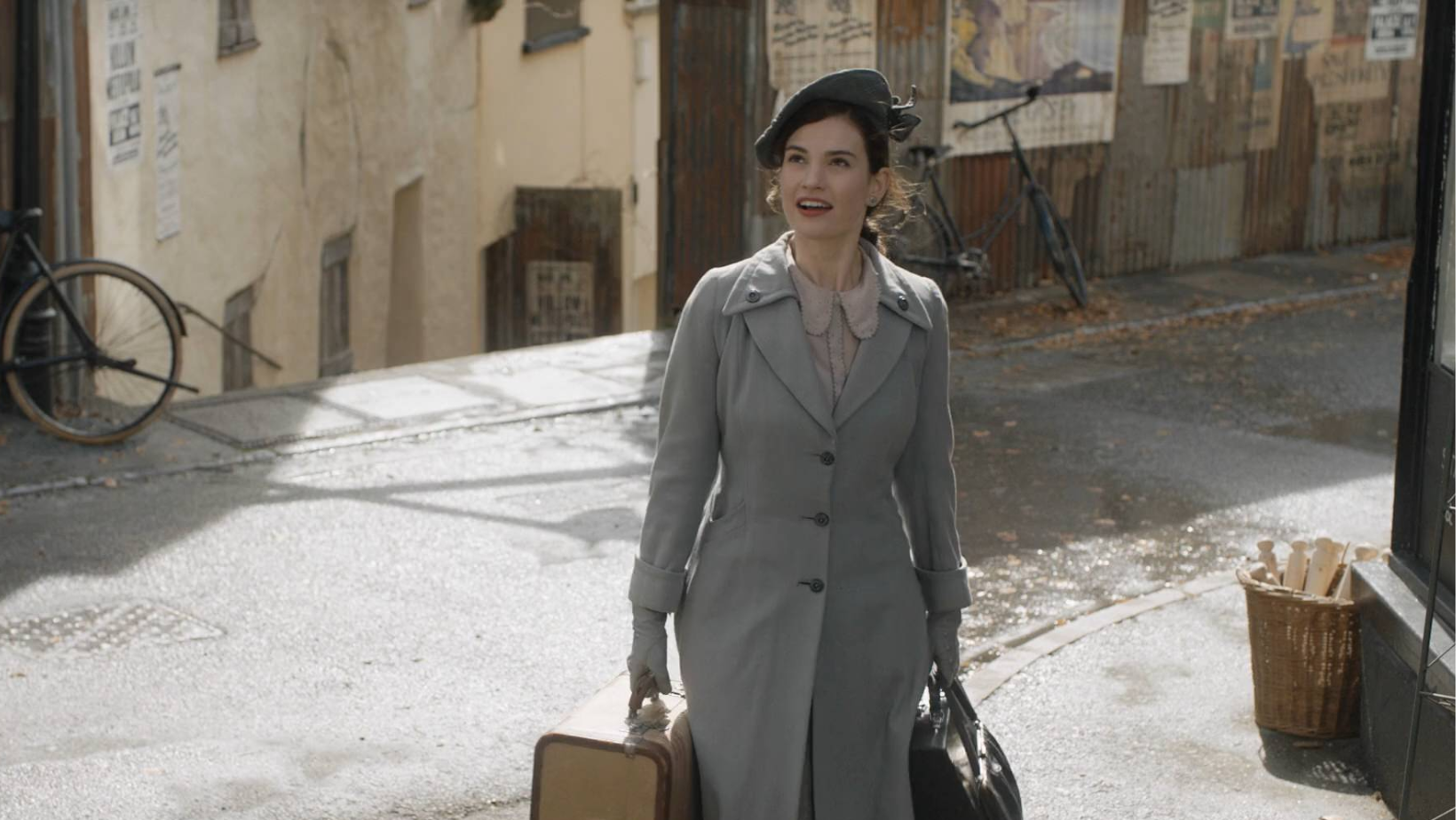 The Guernsey Literary and Potato Peel Pie Society: A Blend of War, Love ...